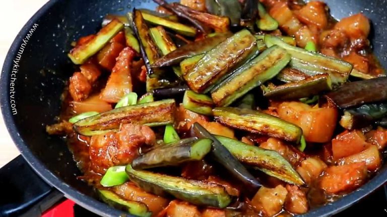 Pork Binagoongan with Talong - A spicy Pork & Eggplant stir-fry - Yummy ...
