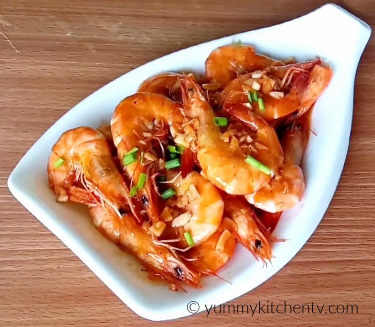 Garlic Butter Shrimp - Yummy Kitchen
