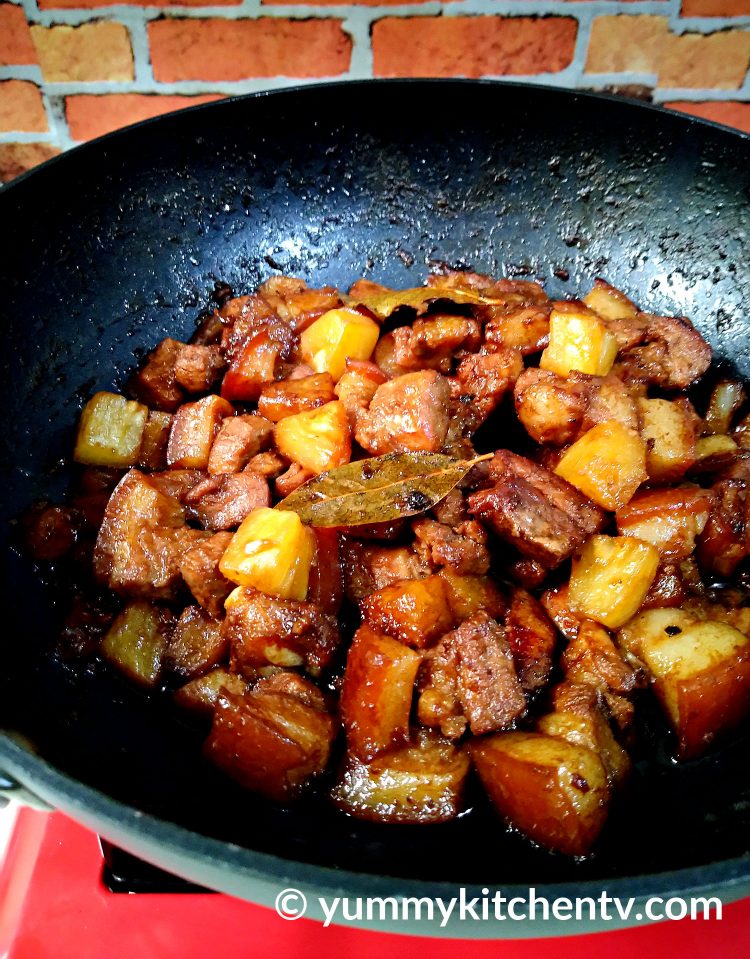 Pork Adobo With Pineapple Yummy Kitchen