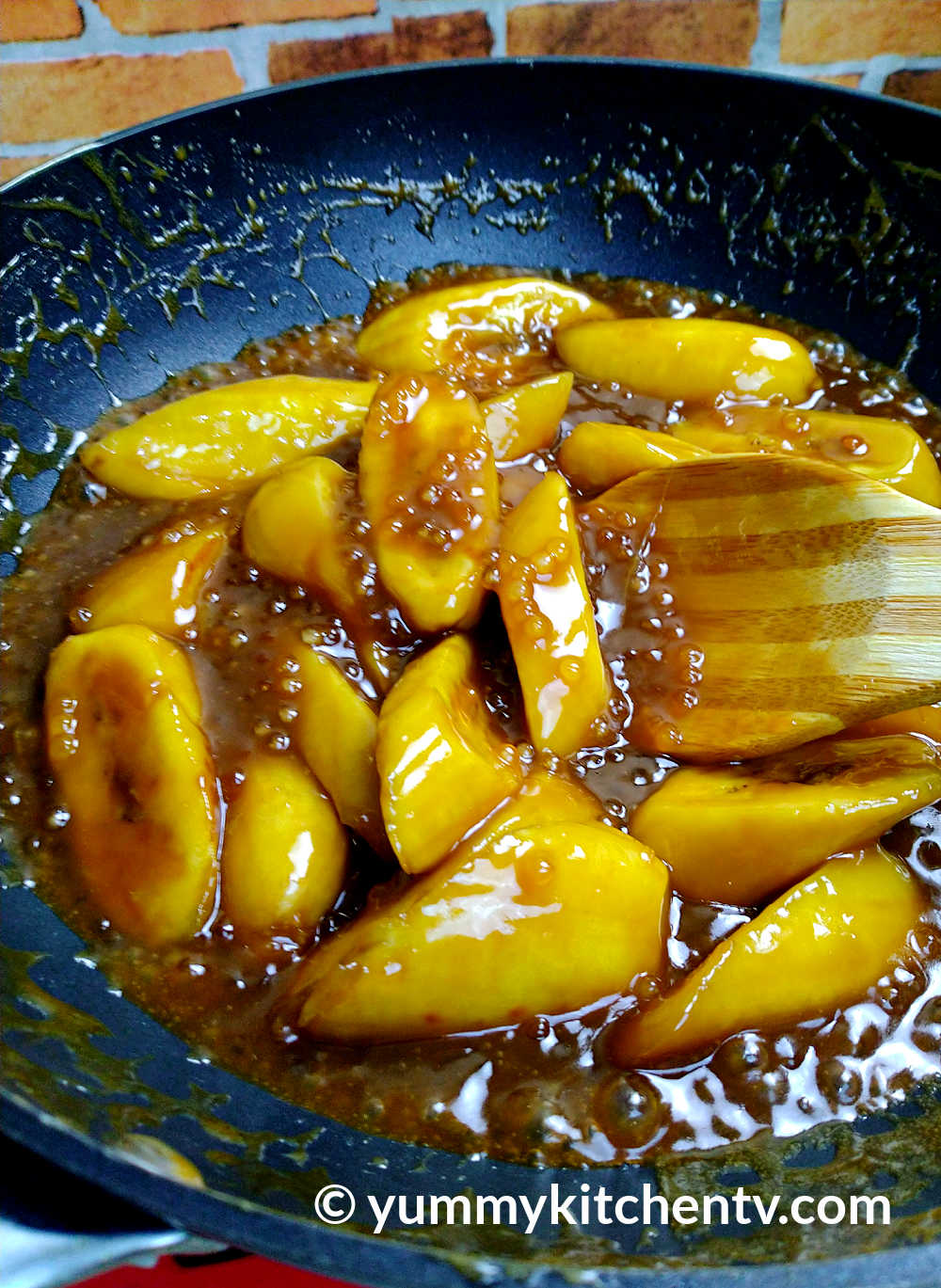 Saging with Latik - Yummy Kitchen