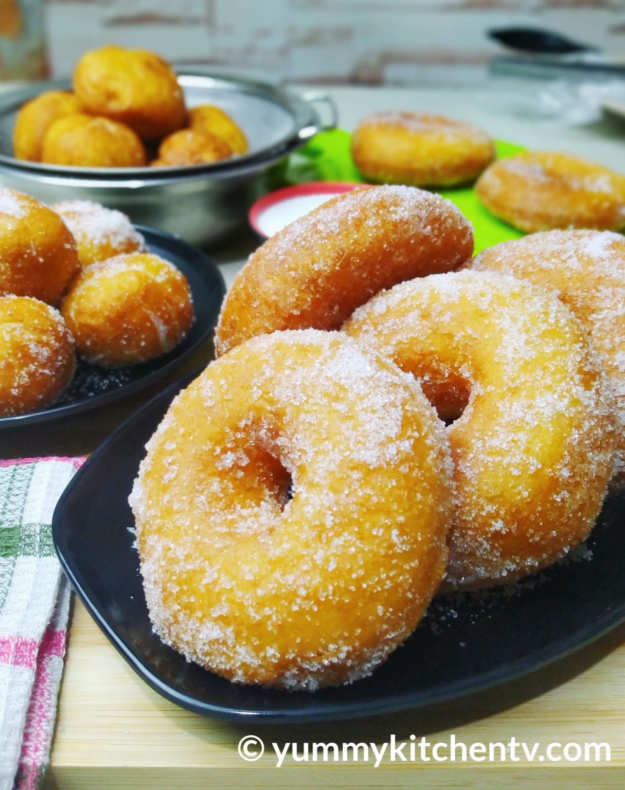 Bicho-Bicho (Pinoy-donut) - Yummy Kitchen