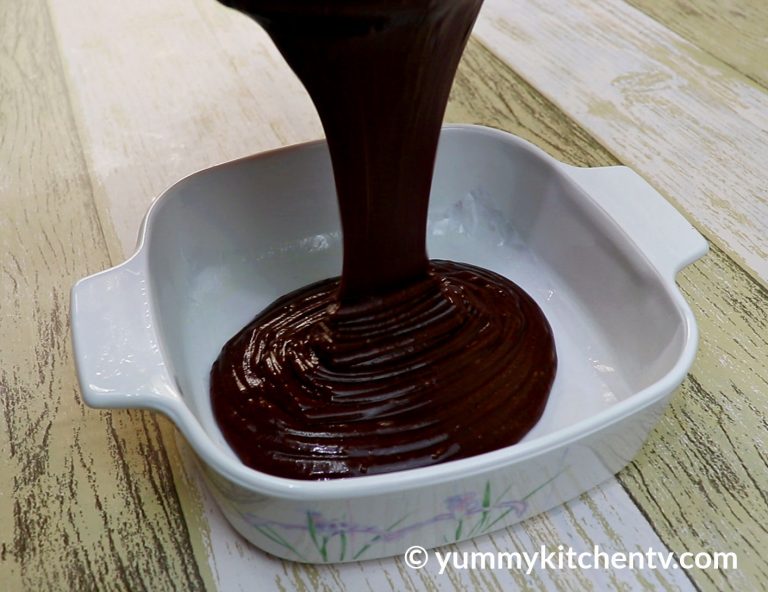 How to Bake a Cake in Microwave Oven - Yummy Kitchen