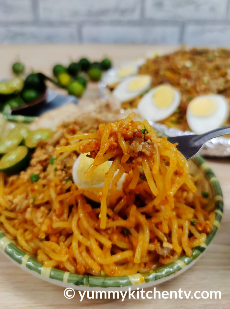 Pancit Palabok - Yummy Kitchen