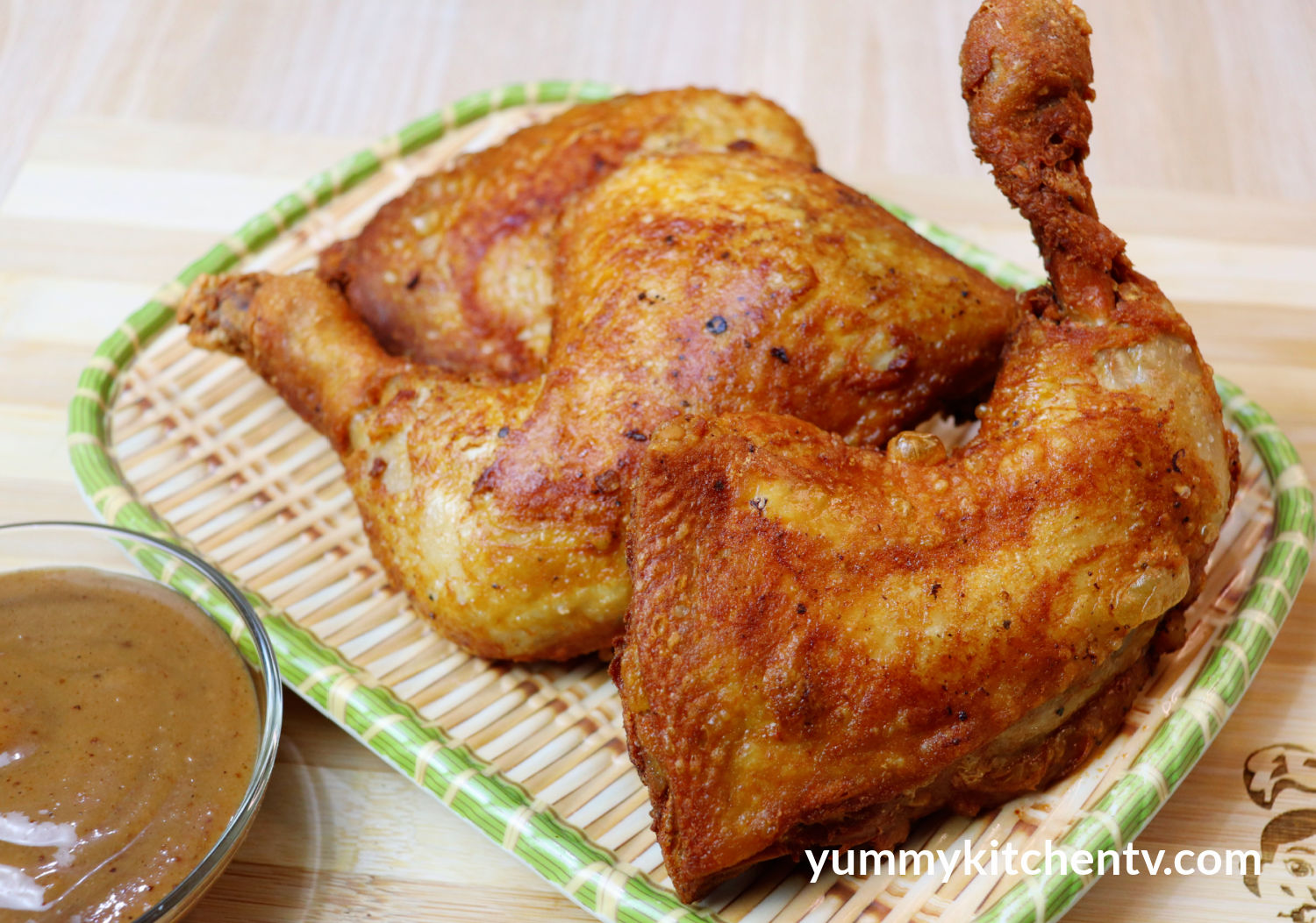 Easy Fried Chicken - Yummy Kitchen