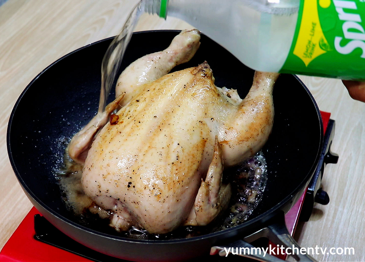 Chicken With Sprite - Yummy Kitchen