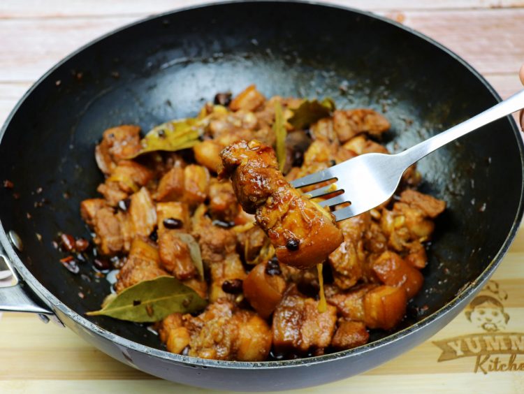 Pork Humba Recipe - Yummy Kitchen