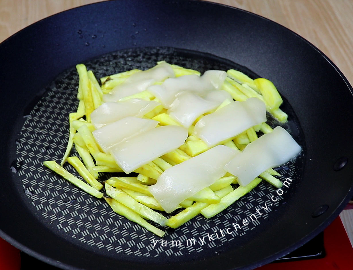 Tikoy with Kamote - Yummy Kitchen