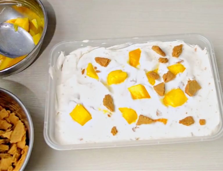 Mango Graham Ice Cream - Yummy Kitchen
