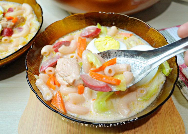 Ginisang Patola with Miswa - Yummy Kitchen