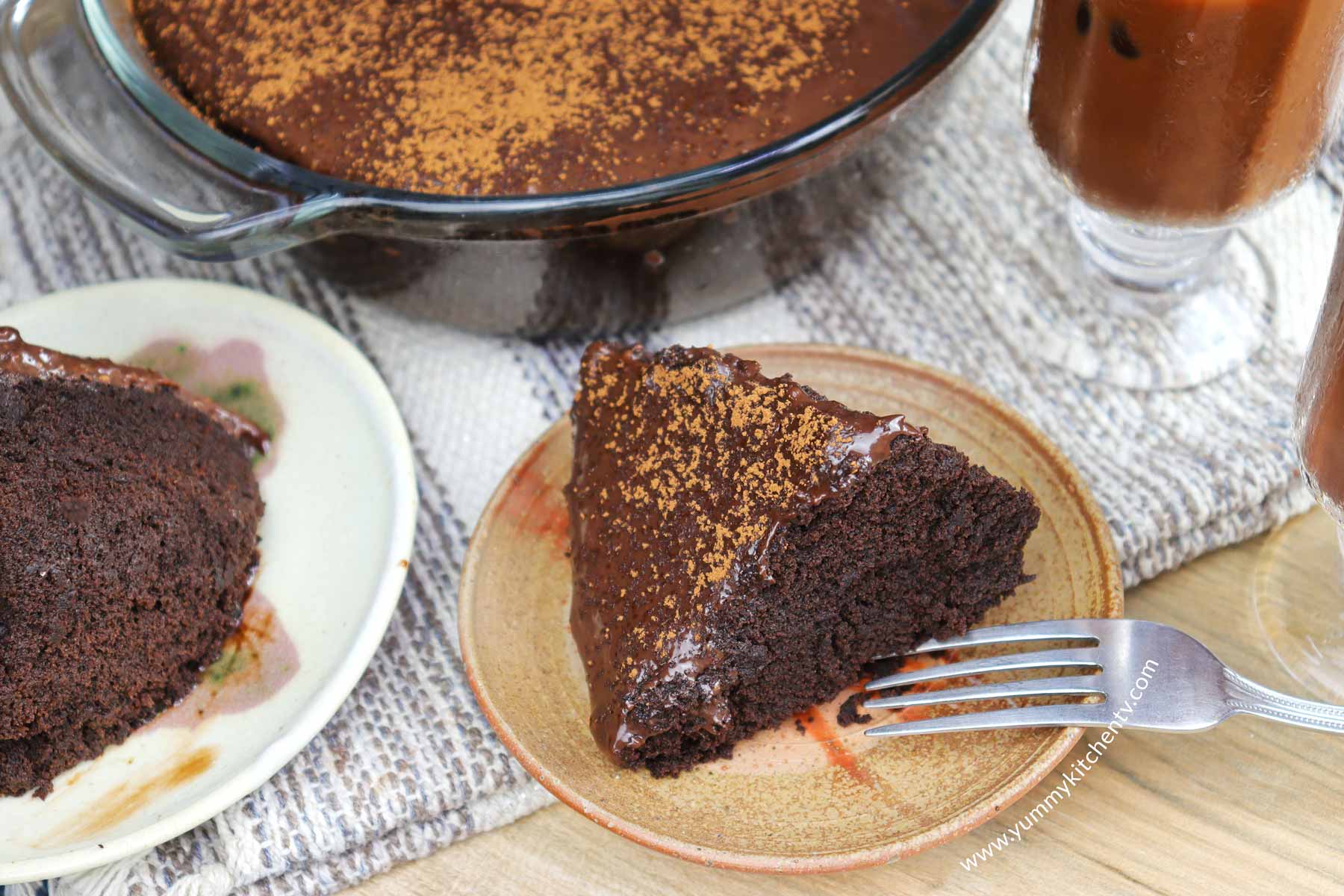 Microwave Chocolate Cake -made in just 5 minutes- Yummy Kitchen