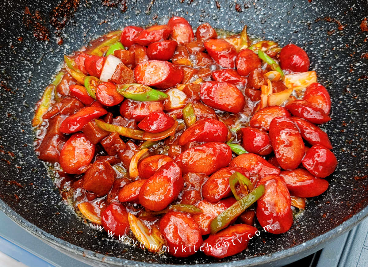 Sizzling Hotdog and Meatloaf - Yummy Kitchen