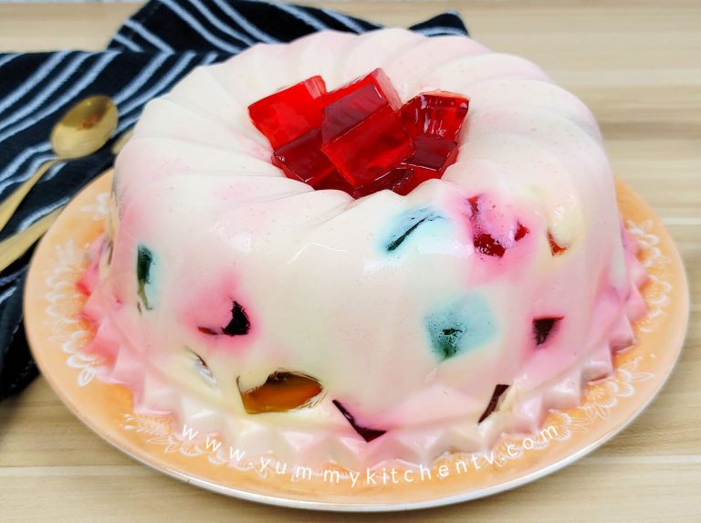 Cathedral Window - Yummy Kitchen