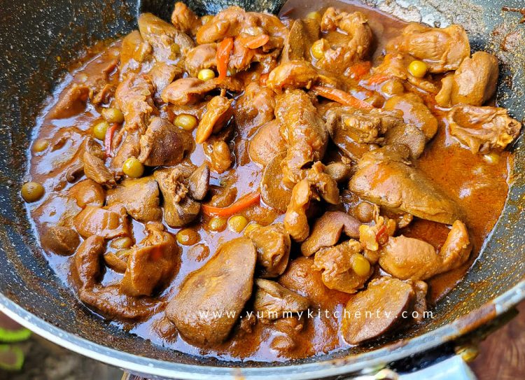 Chicken Afritada - Yummy Kitchen