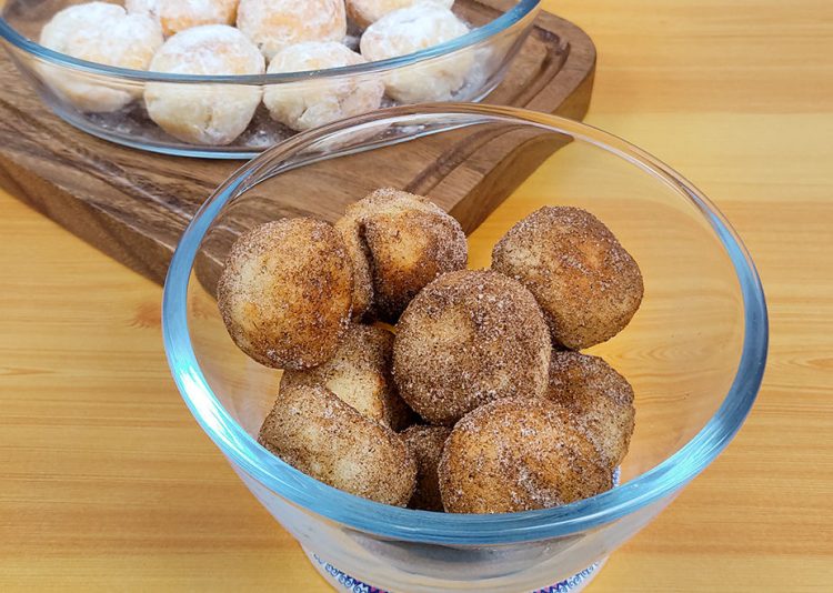 Chocolate Crinkles - Yummy Kitchen