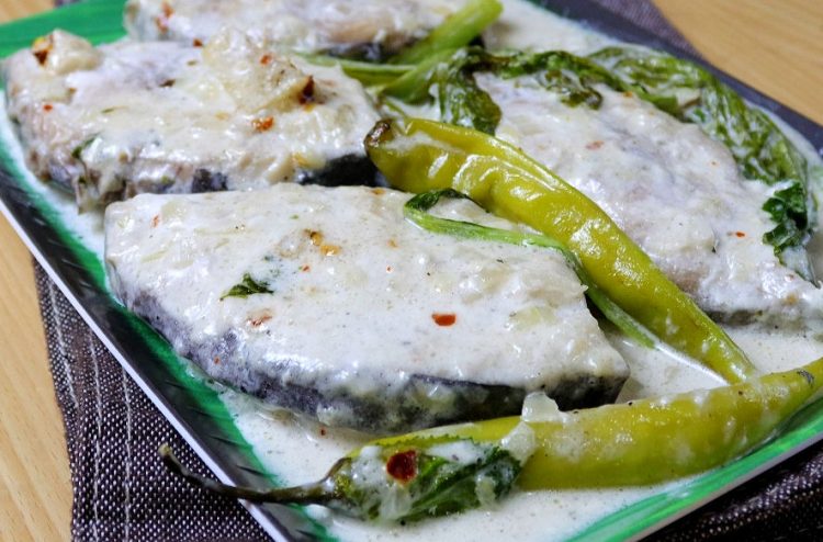 Sinigang na Bangus - A healthy Sour Filipino Fish Soup - Yummy Kitchen