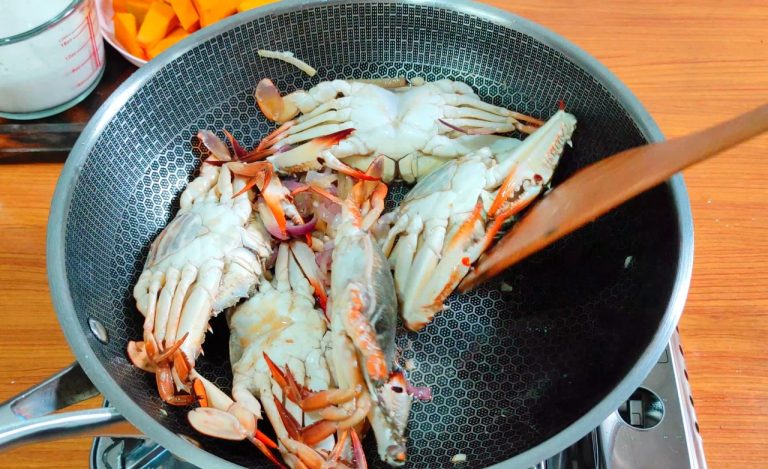 Ginataang Alimasag - Yummy Kitchen