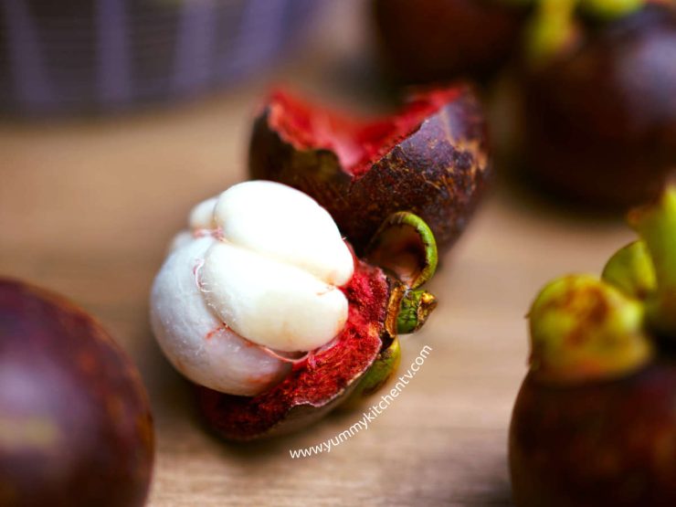 Why try Mangosteen ? the “Queen of Fruits” - Yummy Kitchen