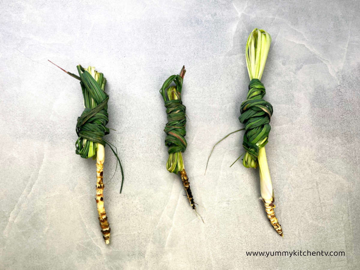 The Versatile Lemongrass (Tanglad) - What is it ? - Yummy Kitchen