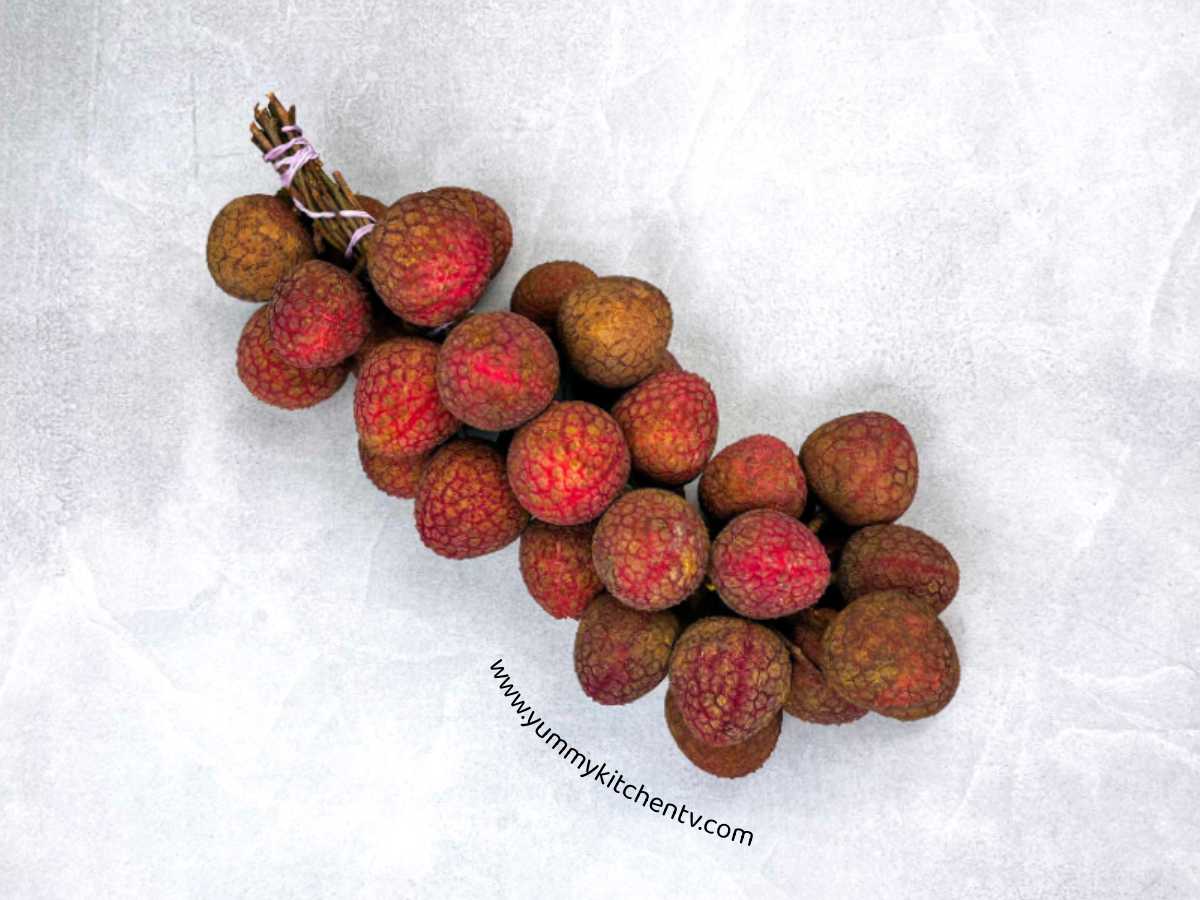 Lychee ( also called Litchi or lichi ) - Yummy Kitchen