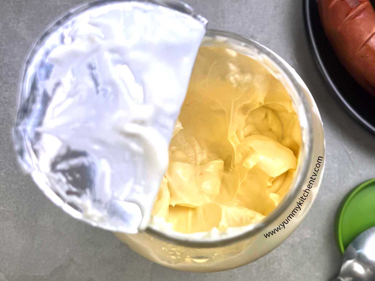 Mayonnaise - History, Uses, and Alternatives - Yummy Kitchen
