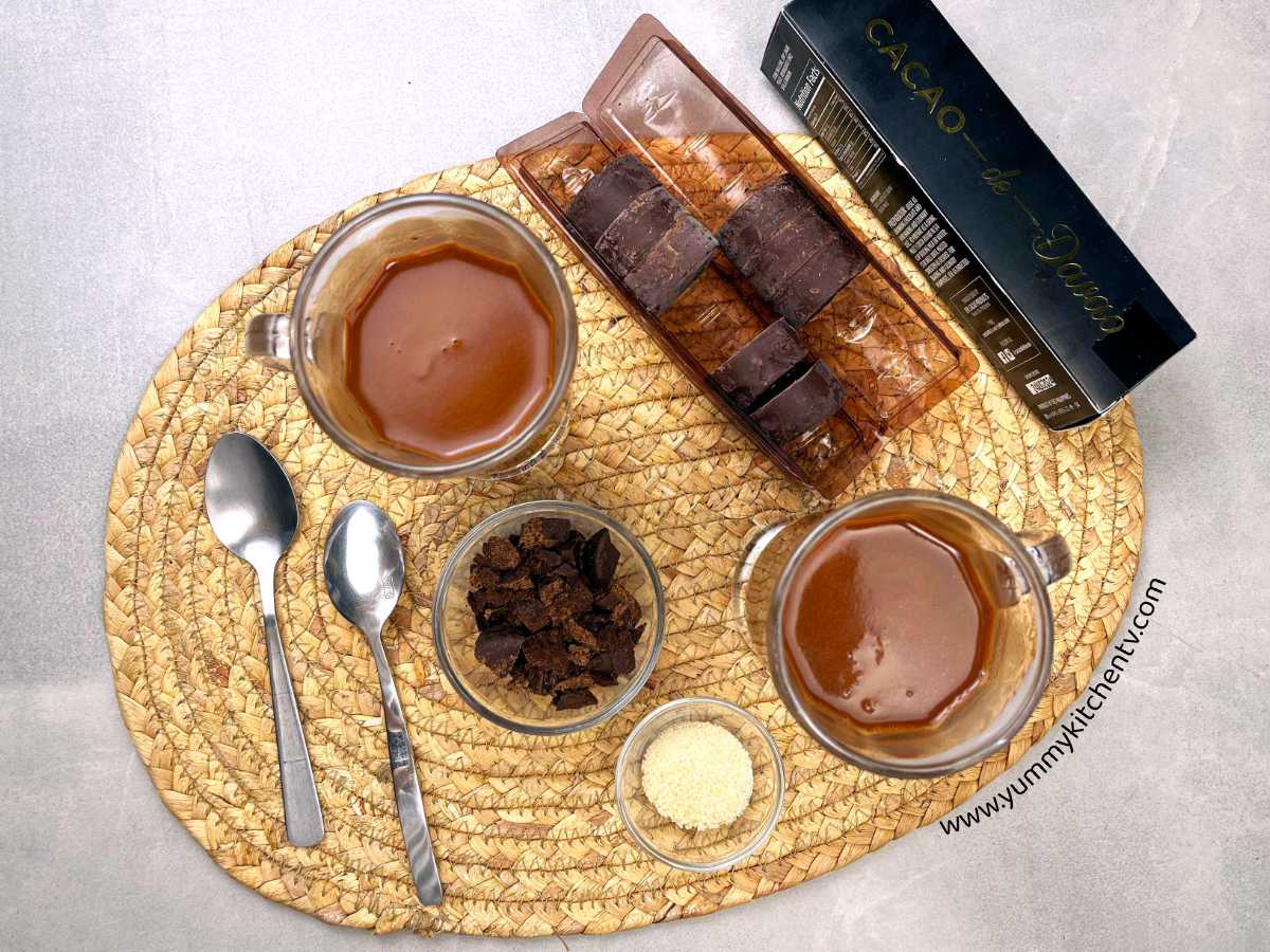 Tablea "The Philippine's version of Chocolate" - Yummy Kitchen