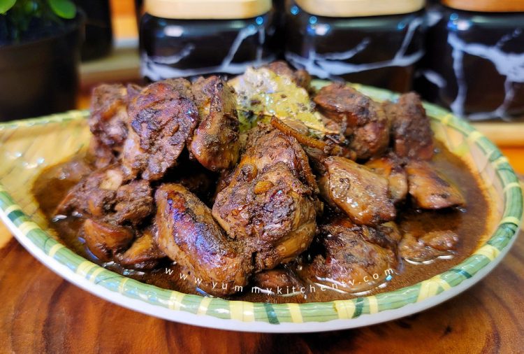 Kinunot na Tulingan - a creamy coconut and savory dish-Yummy Kitchen