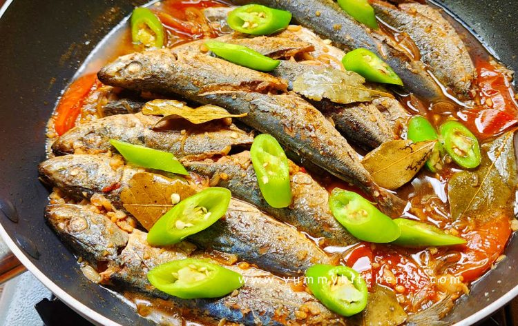 Sinabawang Isda with Tilapia - A Spicy Classic Filipino Fish Dish - Yummy Kitchen