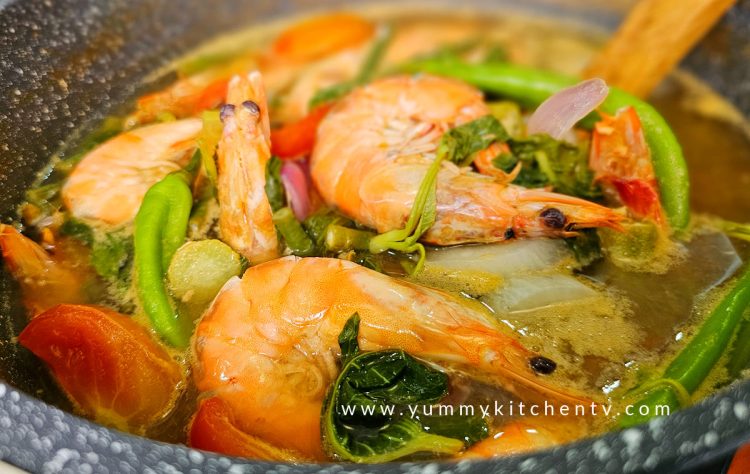 Sinigang Na Hipon - A Sweet and Sour Filipino Shrimp Soup - Yummy Kitchen