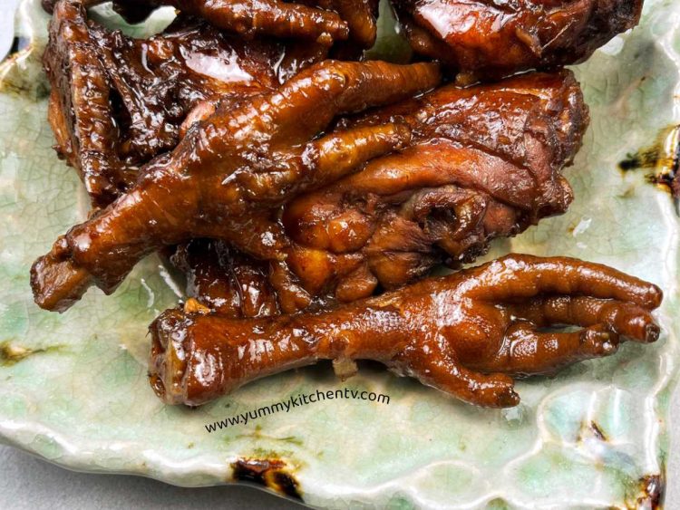 Chicken Feet - A Delicacy for Adventurous Eaters ( collagen rich ...