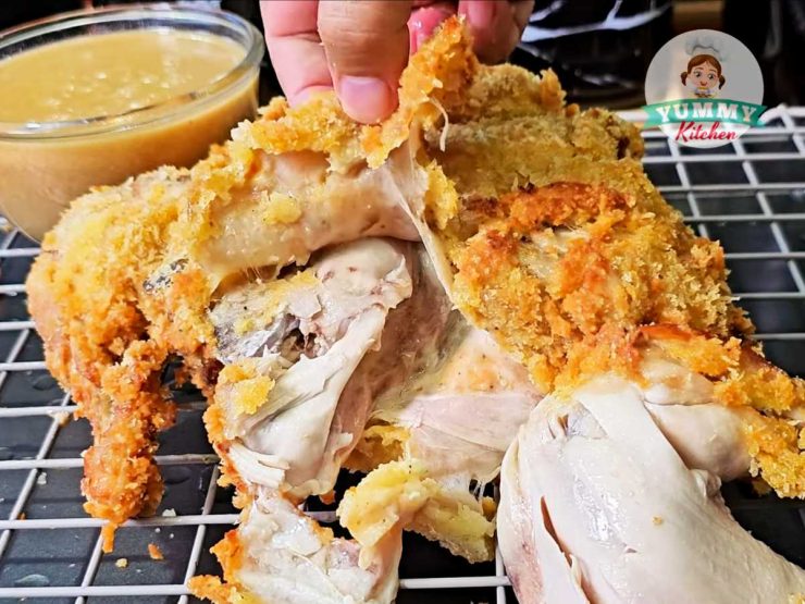 Easy Fried Chicken and Gravy - Crispy Chicken Using Milk ? - Yummy Kitchen