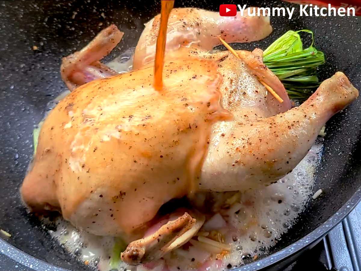 Coke Chicken Recipe - Braised Chicken using Coke - Yummy Kitchen