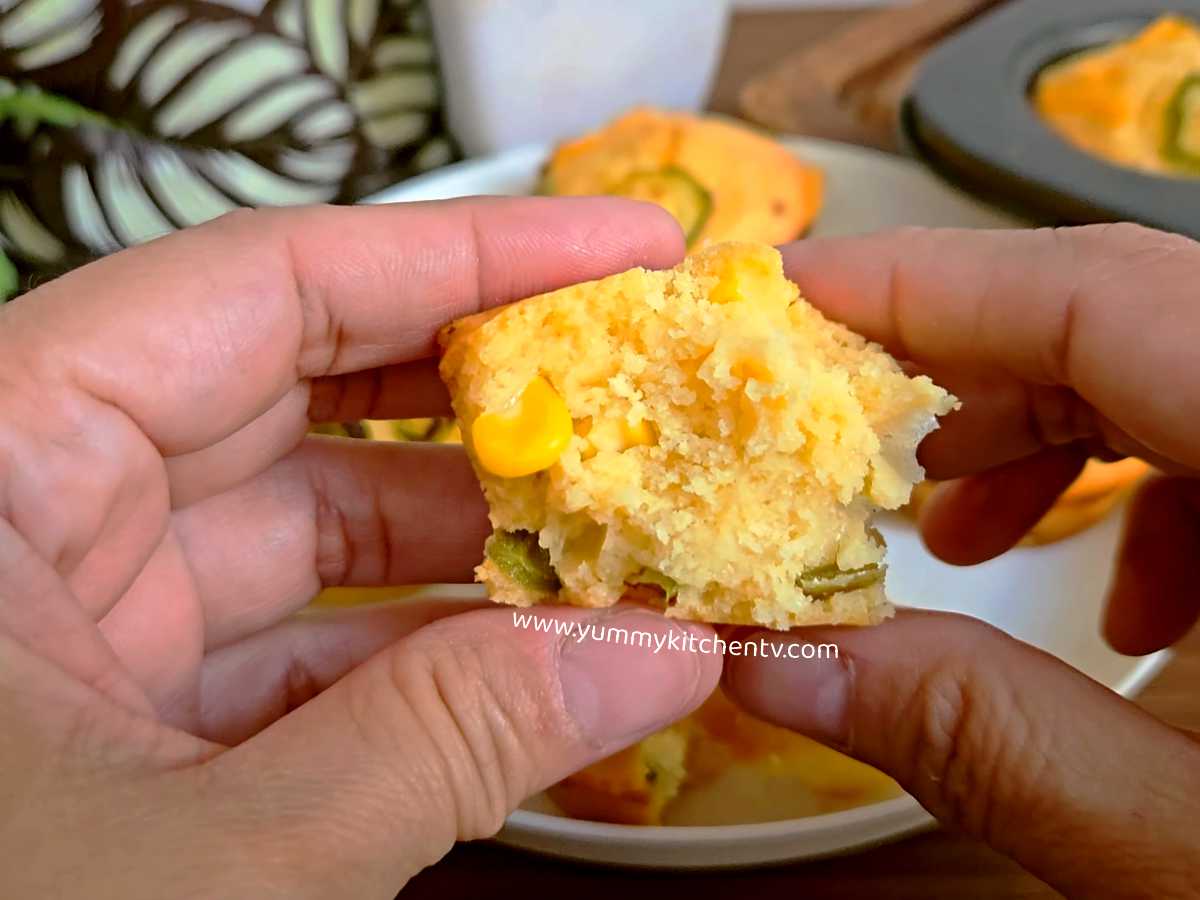 Jalapeno Buttermilk Cornbread - In Just 3 Steps - Yummy Kitchen
