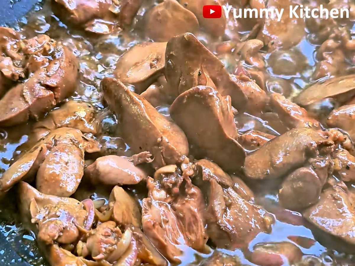 Ginisang Repolyo with Atay - Stir-fried Cabbage with Chicken Liver ...