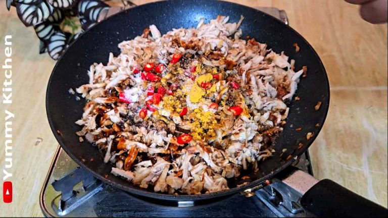 Easy Chicken Pastil - A Maguindanaon Delicacy - Yummy Kitchen