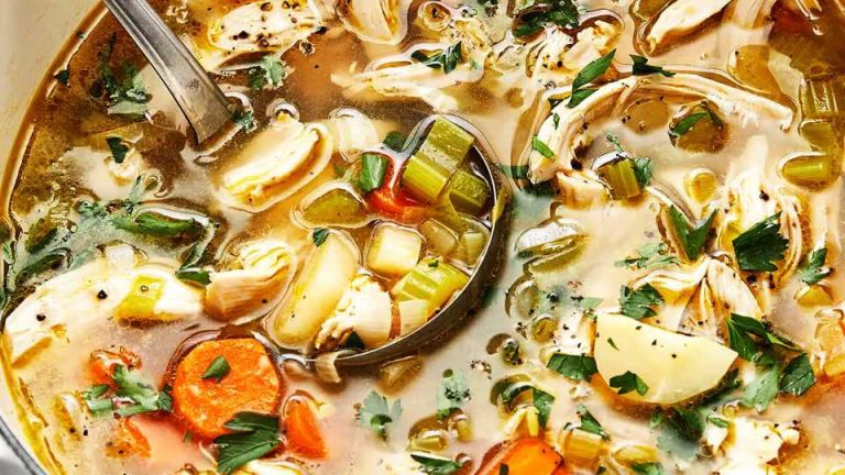 10 Ultimate Comfort Foods to Enjoy on a Rainy Day - Yummy Kitchen