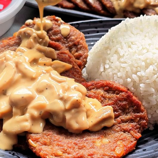 Burger Steak Recipe (Homemade Simple Mushroom Gravy Sauce) - Yummy Kitchen